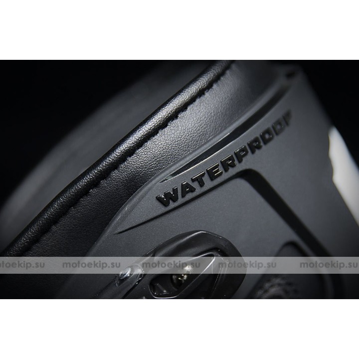 Ботинки Icon Raiden DKR купить по выгодной цене